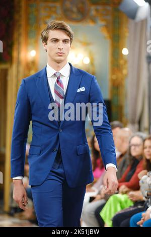 A model showcases a creation by Jose Acosta during the Atelier Couture ...