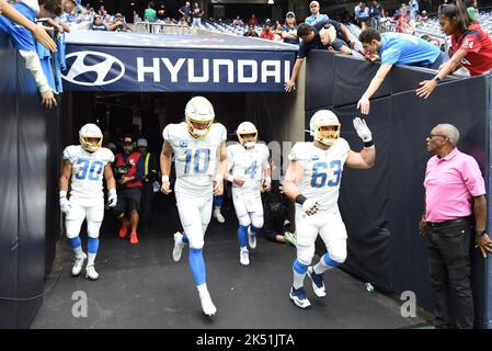 Los Angeles Chargers running back Austin Ekeler in an NFL football game ...