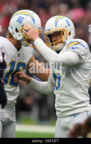 Los Angeles Chargers place kicker Cameron Dicker warms up before an NFL ...