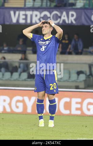 Roberto Piccoli of Hellas Verona Fc play the ball during Hellas Verona ...