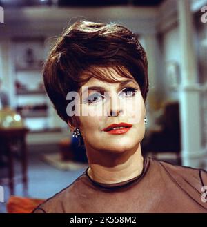 Caroline, Fernsehfilm nach dem Stück von Somerset Maugham, Deutschland ...