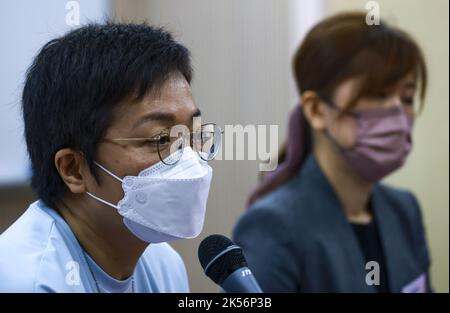 Renee Lai Pui-mei (left), chairman of the Association of Parents of the ...