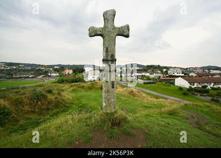 KROSSHAUGEN - A historic cross next to Norway's National Monument ...