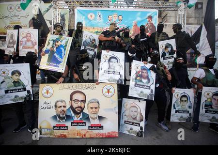Palestinian gunmen from the Jenin battalion and the Islamic Jihad ...