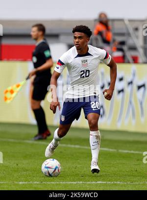 DUSSELDORF - Reggie Cannon of United States men's national team during ...