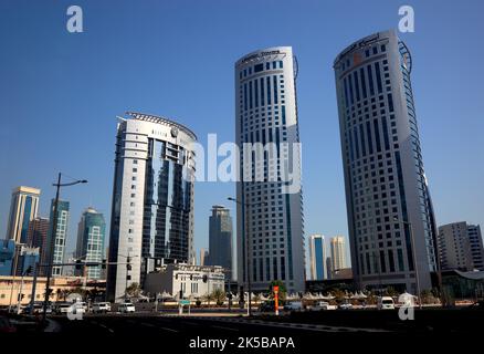 Al Fardan Residences, Barjeel Tower, Wind Tower, Doha, Qatar, Katar ...