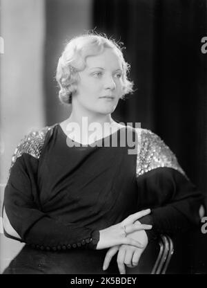 Della M. Adcock, Portrait, 1933 Stock Photo - Alamy