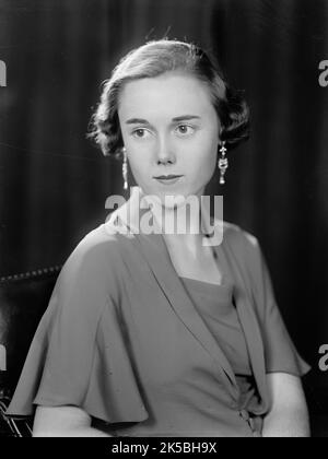 Florence Asher - Portrait, 1933 Stock Photo - Alamy