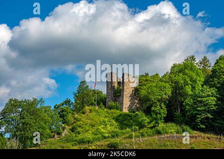 Monschau, Haller castle ruin above the old town, Eifel, North Rhine ...