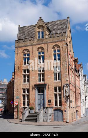 House 'De Rode Steen', Jan-van-Eyckplein, Bruges, West Flanders ...