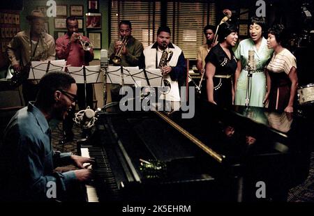 RAY, Jamie Foxx, Renee Wilson, Regina King, Kimberly Ardison, 2004, (c ...