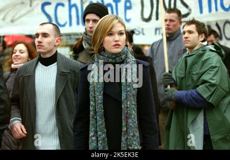 THE BOURNE SUPREMACY JULIA STILES as Nicky Parsons THE BOURNE SUPREMACY ...