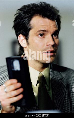 THE GIRL NEXT DOOR TIMOTHY OLYPHANT, ELISHA CUTHBERT Date: 2004 Stock ...