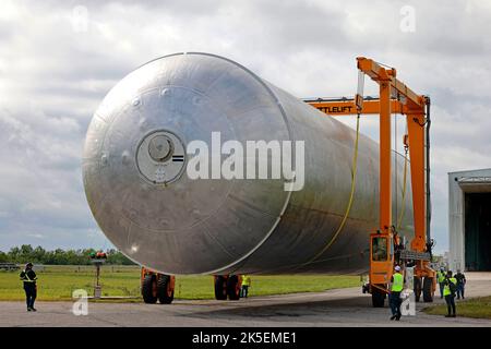 The Artemis III SLS core stage liquid hydrogen tank finished proof ...