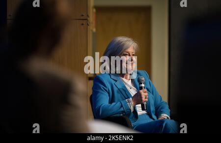 Vanessa Wyche spoke on a DirectHERS panel with NASA center directors ...