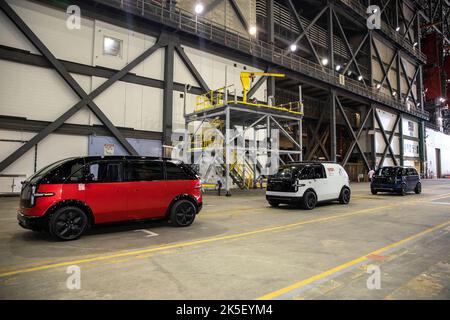 Several concept designs for Artemis crew transportation vehicles (CTV ...