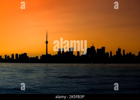 Toronto city skyline silhouette background Stock Photo - Alamy