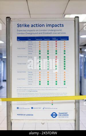 Train drivers at 13 rail companies represented by the Aslef union go on ...