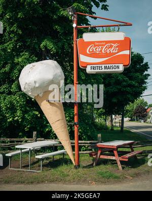 giant ice cream sign Stock Photo - Alamy