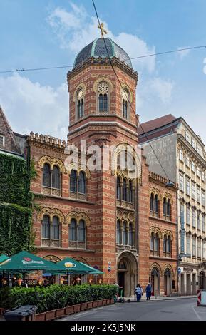 Holy Trinity Greek Orthodox Church (Aya Triada Rum Ortodoks Kilisesi ...