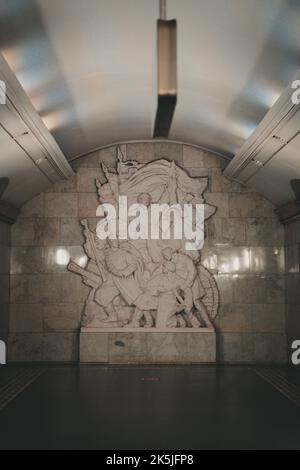 Soviet symbols and propaganda is still to be found in the Moscow Metro ...
