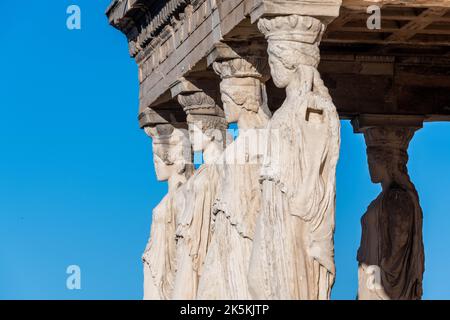 Statues atop the Athens Acropolis Stock Photo - Alamy