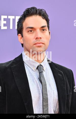 THE SWIMMERS, James Krishna Floyd, 2022. © Netflix / courtesy Everett ...