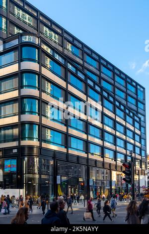 One Oxford Street, Soho Place, London, UK Stock Photo - Alamy