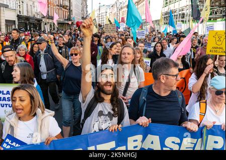 London, UK. 8 October 2022. Animal Rebellion march to demand a ...