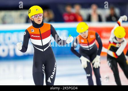 HEERENVEEN, NETHERLANDS - OCTOBER 9: Xandra Velzeboer, The Netherlands ...