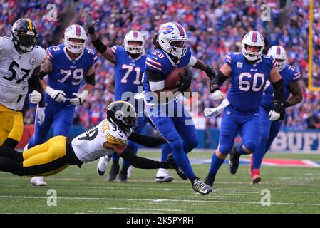 Oct 9th, 2022: James Cook #28 during the Pittsburgh Steelers vs Buffalo ...
