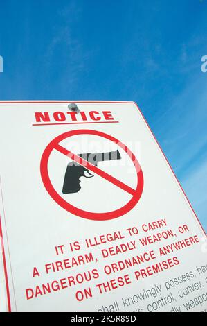 No pistols or firearms allowed in this area Stock Photo - Alamy