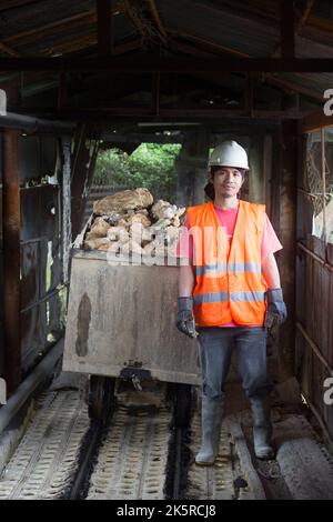 Ore extraction worker in Benguet, Philippines Stock Photo - Alamy