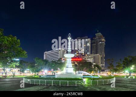 The heritage fountain popularly known as Fuente Osmena in Cebu City ...