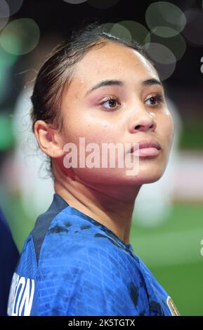 LONDON ENGLAND - OCTOBER 07: Alyssa Thompson of USA making her Debut ...