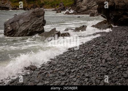Rugged shore line of Northern California Stock Photo - Alamy