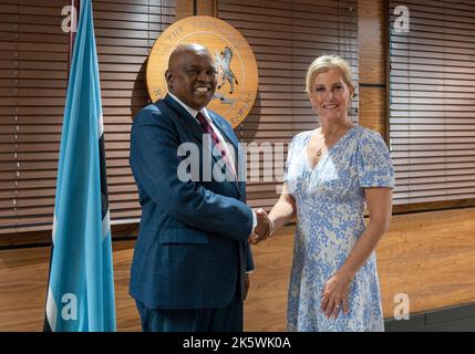 The President of the Republic of Botswana, Mokgweetsi Eric Keabetswe ...