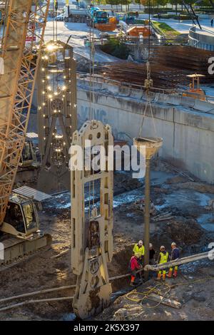 Wien, Vienna: excavation pit, backfilling of a diaphragm wall with ...