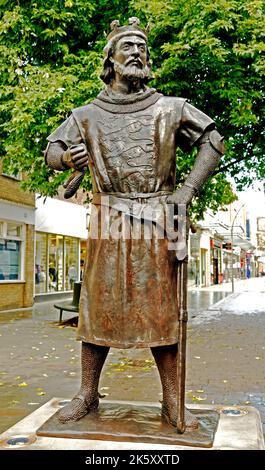 King John statue, Kings Lynn town centre, Norfolk, sculpture by Alan ...