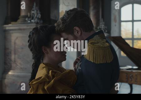 THE EMPRESS, (aka DIE KAISERIN), from left: Devrim Lingnau as Elisabeth ...