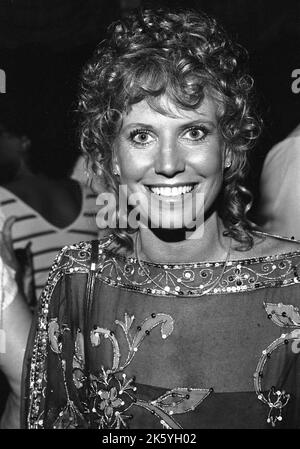 Leslie Charleson at the Family Feud All-Star prime time special ...