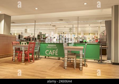 Café in the Morrison's supermarket at Kettering, England Stock Photo ...
