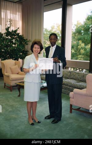Office of the Secretary - Secretary Elaine Chao at 2001 Business Leader ...