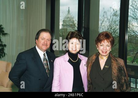 Office of the Secretary - Secretary Elaine Chao with Victoria Toensing ...