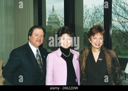 Office of the Secretary - Secretary Elaine Chao with Victoria Toensing ...