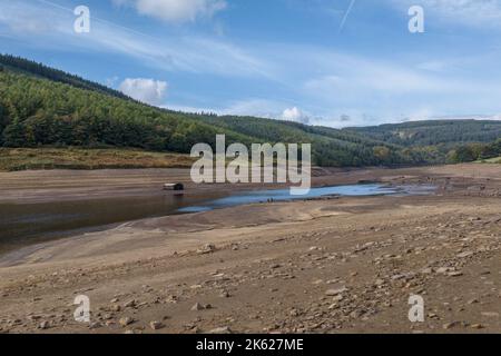 The Drowned Villages under Ladybower Reservoir are exposed after a long ...
