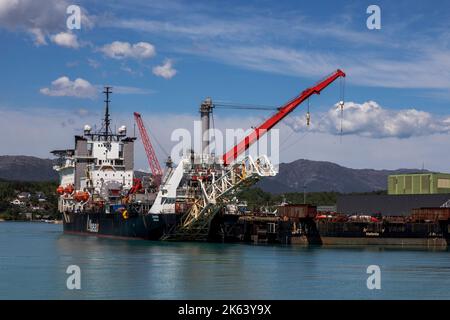 Pipe laying vessel Lorelay in the port of Leirvik, Norway Stock Photo ...