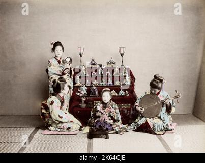 Japanese girls day empress doll. Girls day, called Hinamatsuri, doll ...