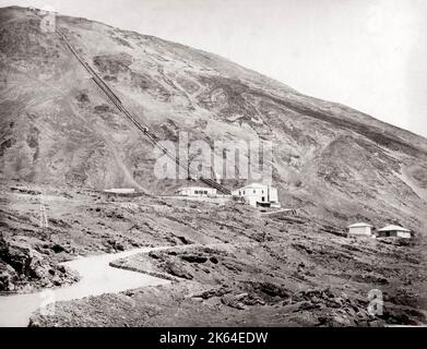 Mount Vesuvius Funicular Railway, Italy, Victorian period Stock Photo ...