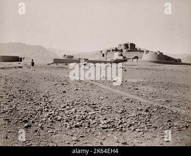 fort in desert of Pakistan Stock Photo - Alamy